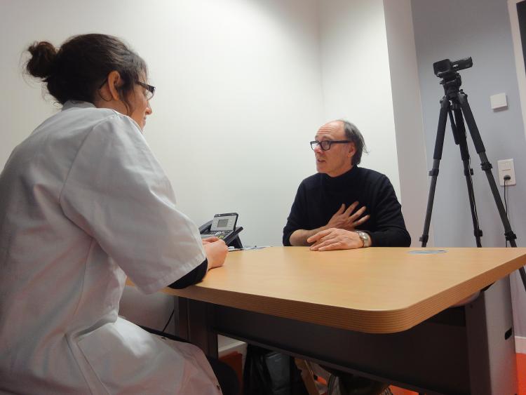 Devenez patient simulé ! ou professionnel de santé simulé - UFR Médecine